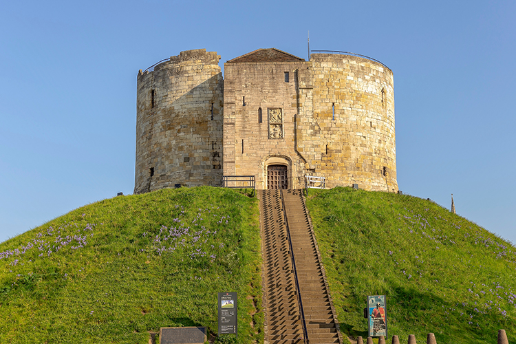Clifford’s Tower - History and Facts | History Hit