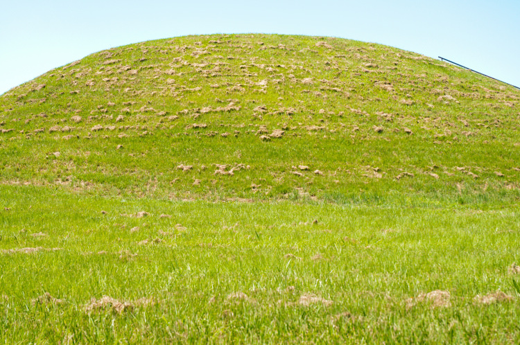 Emerald Mound - History and Facts | History Hit