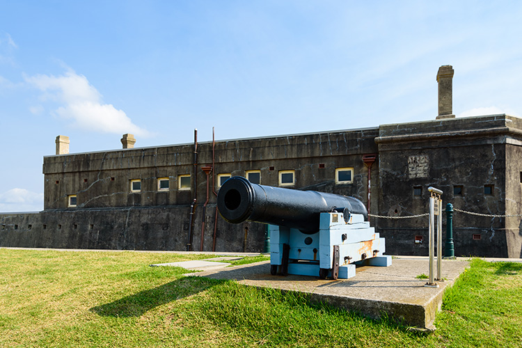Fort Scratchley - History and Facts | History Hit