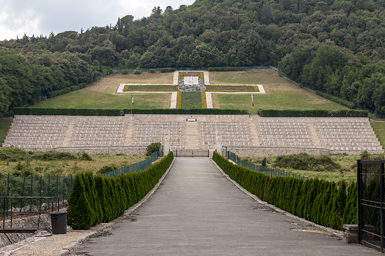 Monte Cassino War Cemetery - History and Facts | History Hit