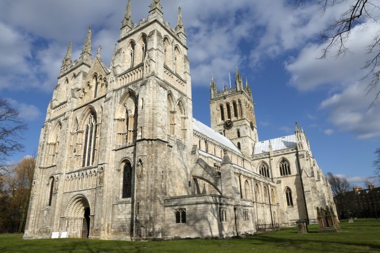 Selby Abbey - History and Facts | History Hit