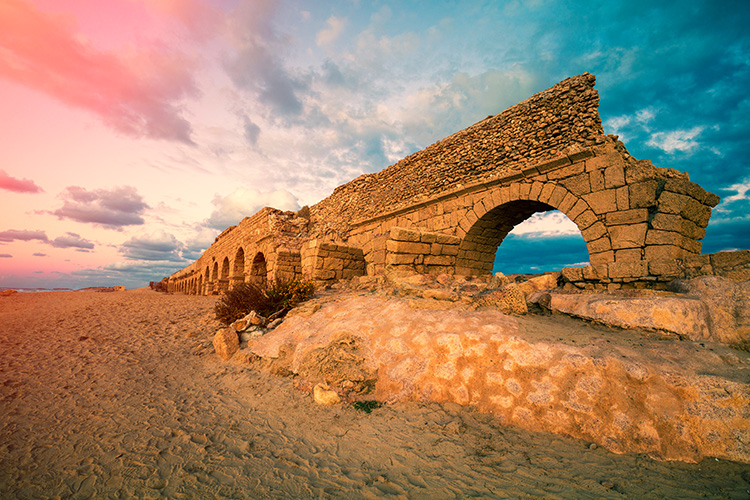 Caesarea Aqueduct - History and Facts | History Hit