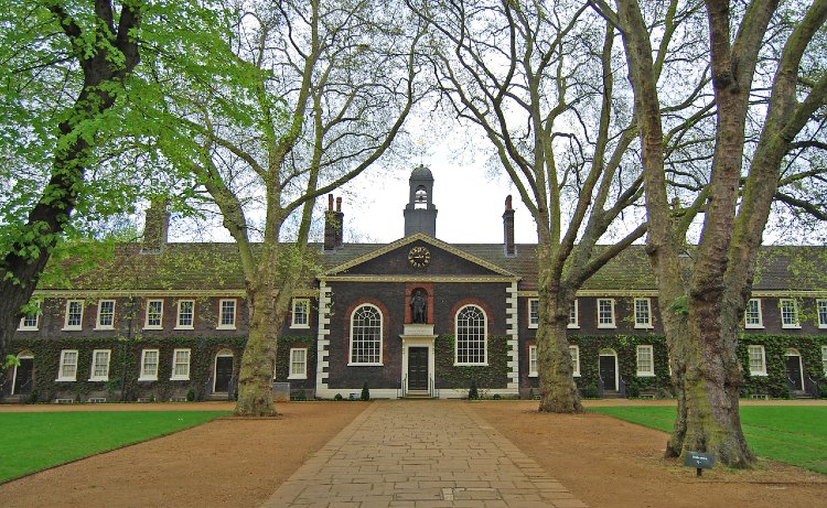 The Museum of the Home - History and Facts | History Hit