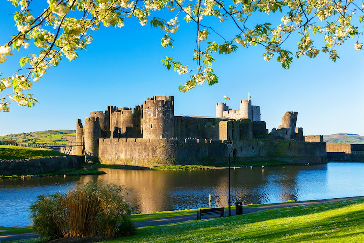 Caerphilly Castle - History and Facts | History Hit