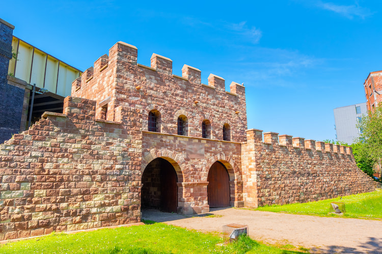Castlefield Roman Fort - History and Facts | History Hit