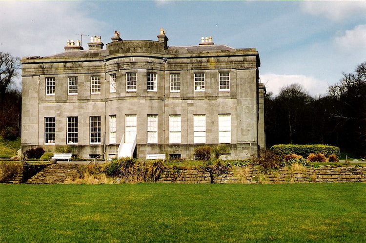 Lissadell House - History and Facts | History Hit