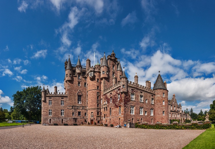 Glamis Castle - History and Facts | History Hit