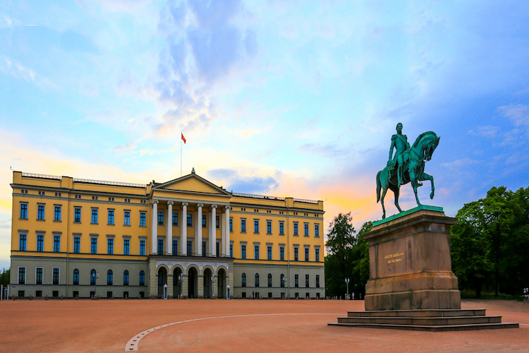 Norwegian Royal Palace - History and Facts | History Hit