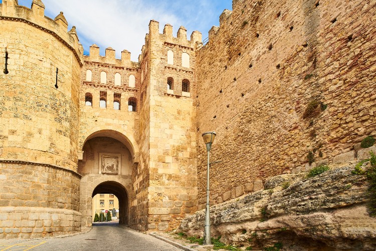 San Andres Gate - History and Facts | History Hit