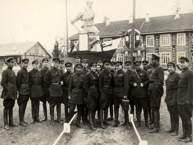 Faces from the Gulag: Photos of Soviet Labour Camps and their Prisoners ...