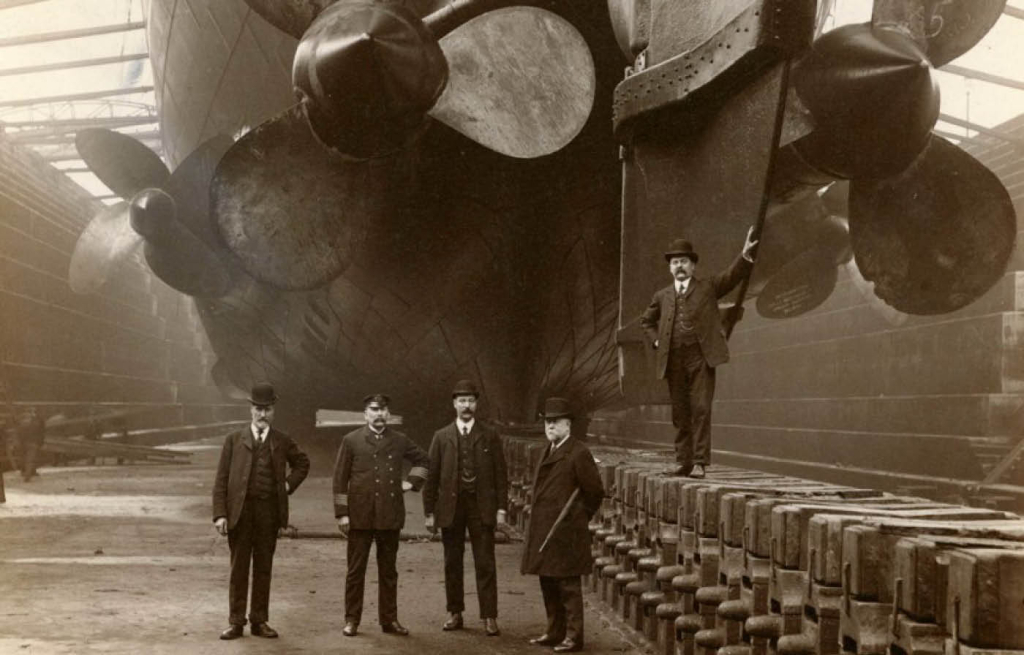 Photos of History’s Great Ocean Liners | History Hit