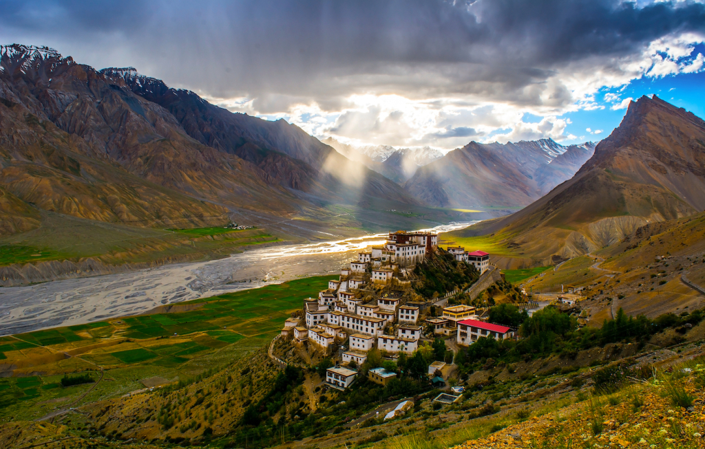 8 Breathtaking Mountain Monasteries Around the World | History Hit