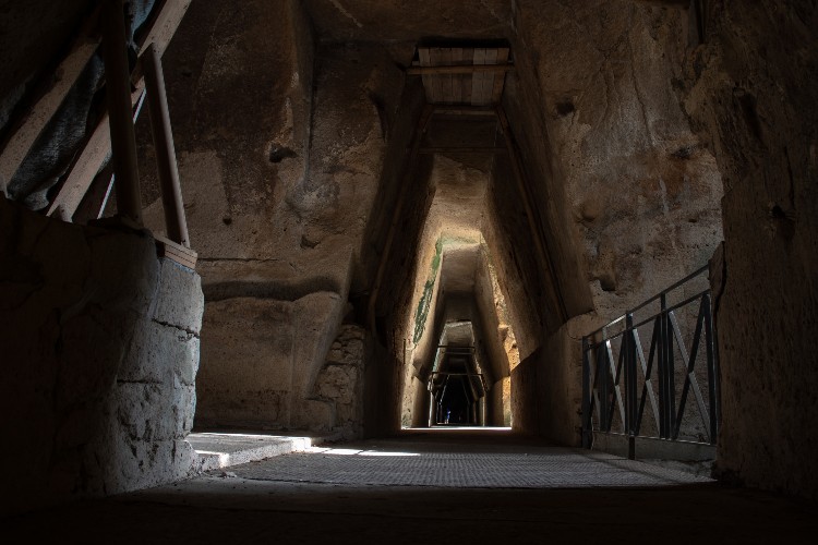 7 Caves That Made History | Historical Landmarks | History Hit