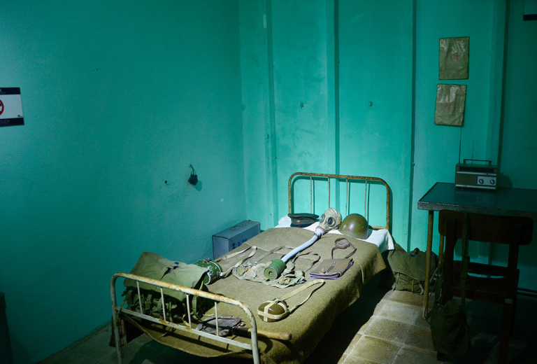 10 Fascinating Cold War Era Nuclear Bunkers | History Hit