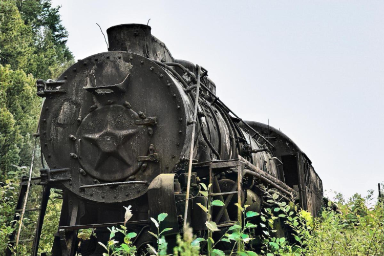 5 Fascinating Train Graveyards Around the World | History Hit