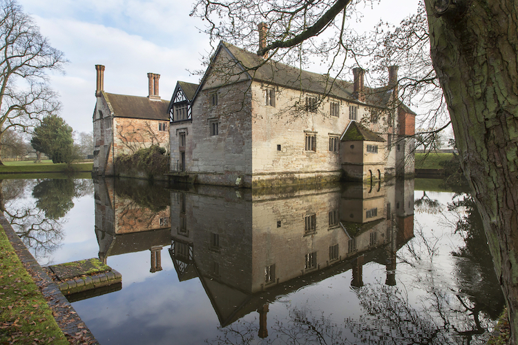 10 of the Best Historic Sites in Warwickshire | Historical Landmarks ...
