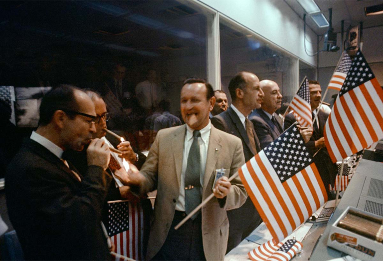 The Moon Landing in Pictures | History Hit