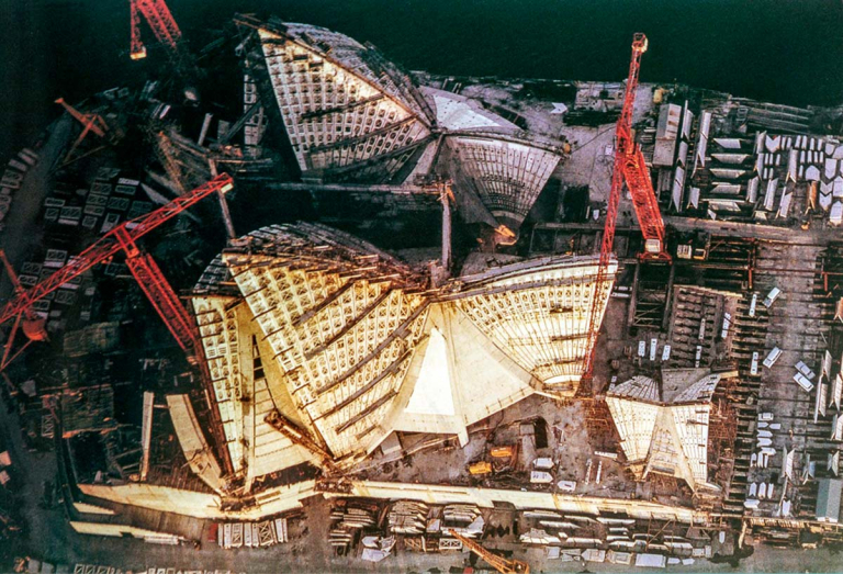 Then & Now: Photos of Historic Landmarks Through Time | History Hit