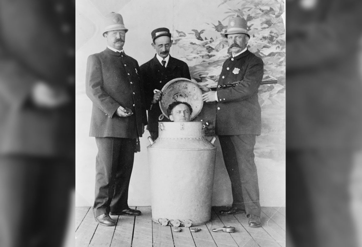 In Pictures: Harry Houdini’s Greatest Stunts | History Hit