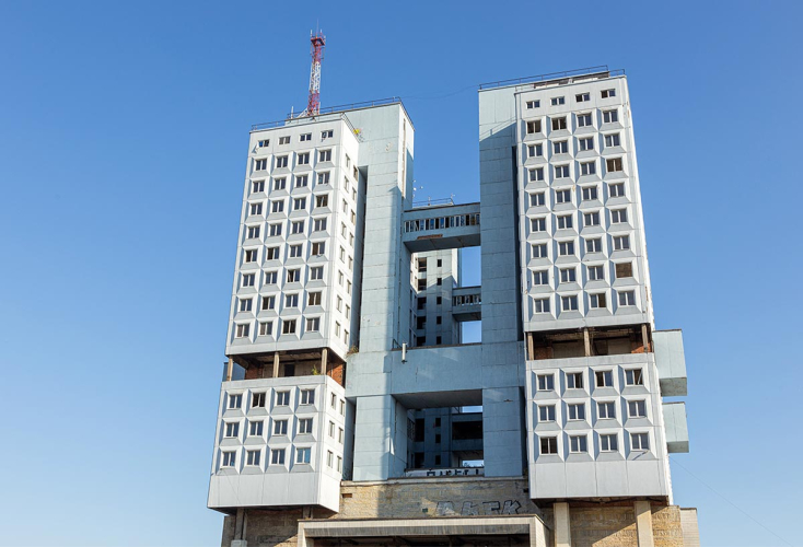 Striking Examples of Soviet Brutalist Architecture | History Hit