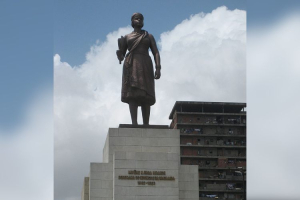 Queen Nzinga: A Trailblazing African Female Leader | History Hit