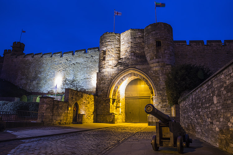 Lincoln Castle - History and Facts | History Hit