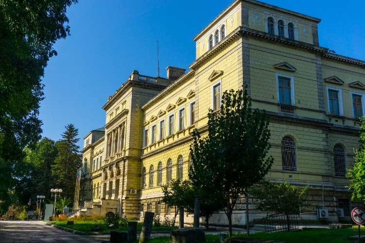Varna Archaeological Museum - History and Facts | History Hit