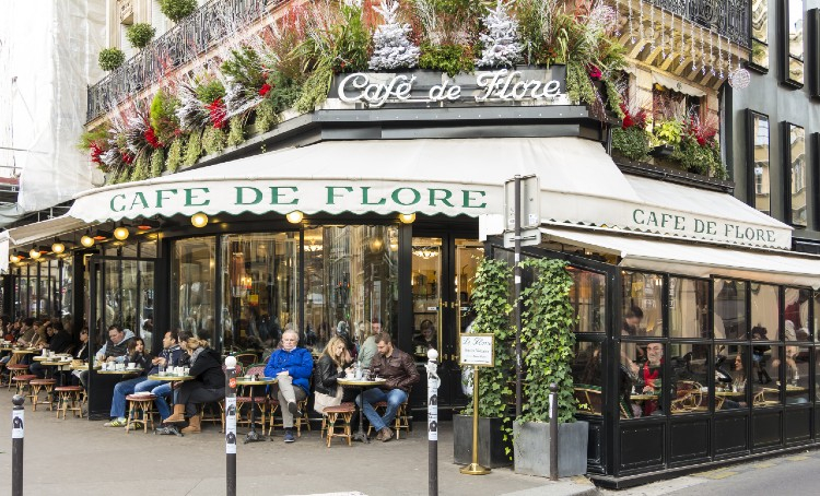 Café De Flore - History and Facts | History Hit
