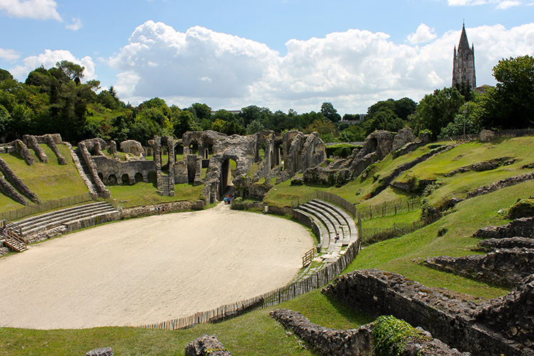 9 of the Best Ancient Amphitheatres in France | Historical Landmarks ...