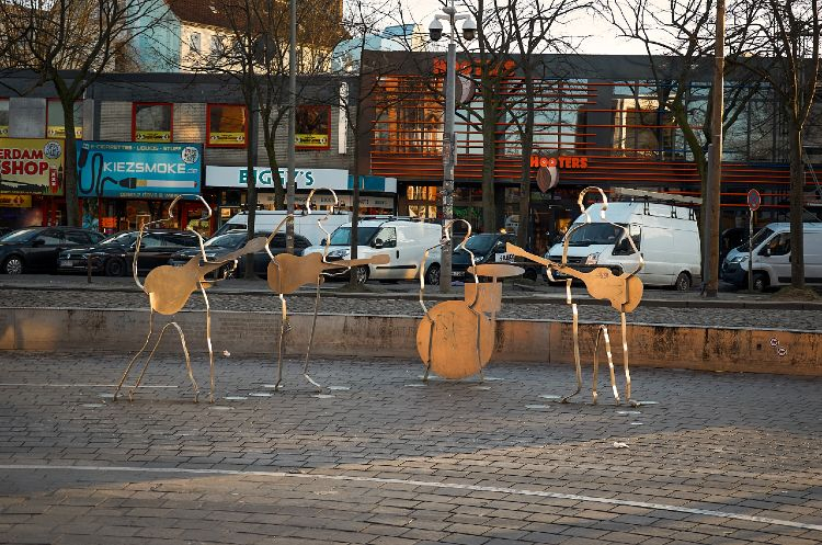 Beatles-Platz Square - History and Facts | History Hit