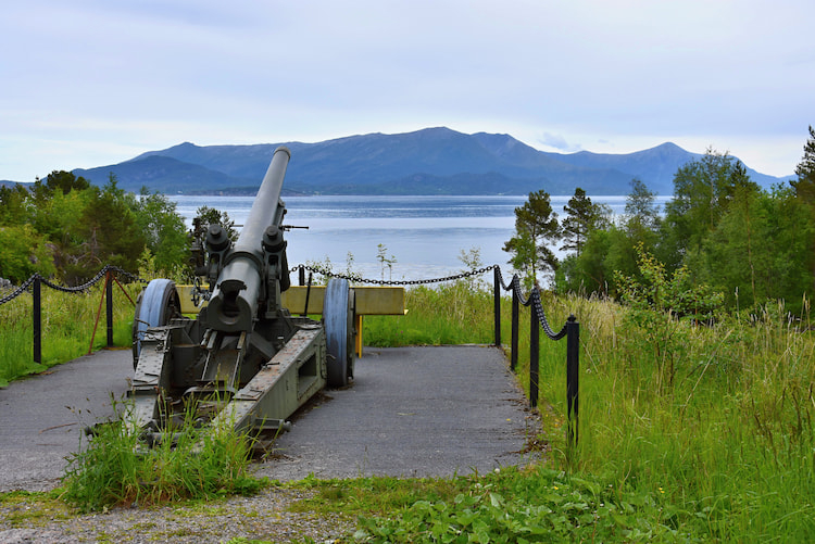 Kvalvik Fort - History and Facts | History Hit