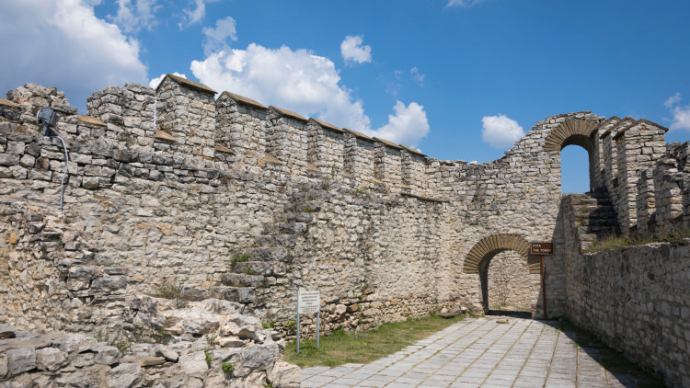 Asenova Fortress | Attraction Guides | History Hit