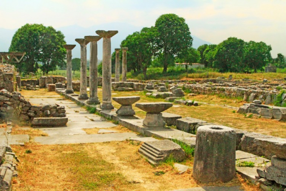 10 of the Most Fascinating Roman Sites in France | Historical Landmarks ...