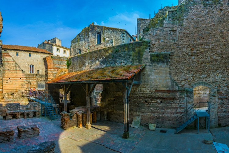 Constantine Baths – Arles - History and Facts | History Hit